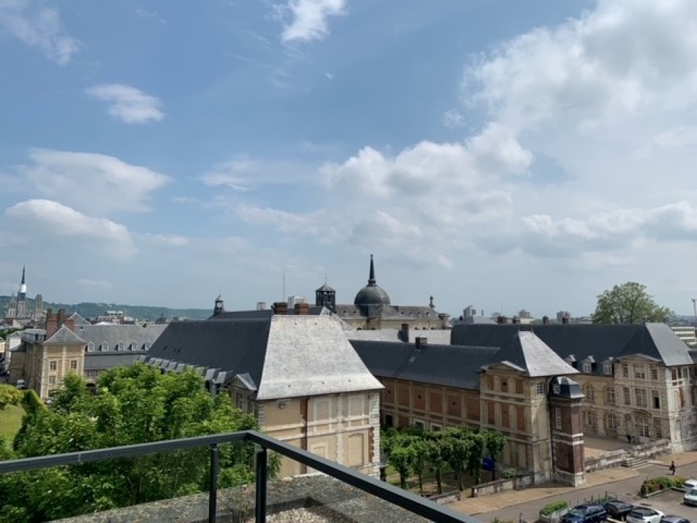 ROUEN-PREFECTURE T3 AVEC TERRASSE DE 27M² | Notaires Gence & Associés